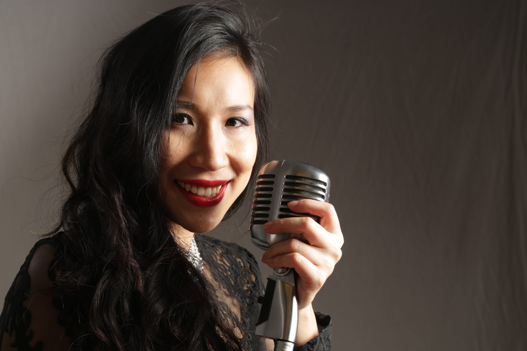 Concerto | Heidi Li Italian Jazz Duo ao vivo no domingo no What’s Up ...