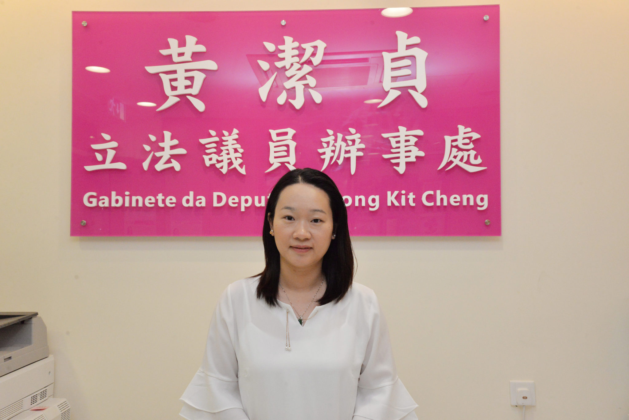 Violência doméstica é prioridade para deputada Wong Kit Cheng – Hoje Macau